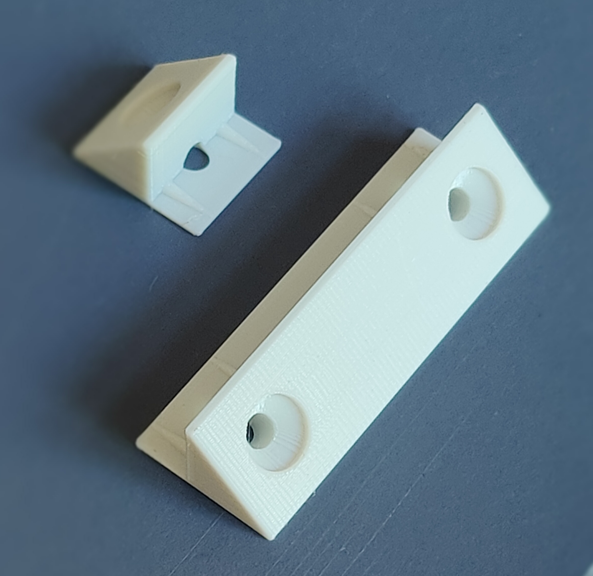 IKEA drawer support bracket screw-type by Bodo | Download free STL ...