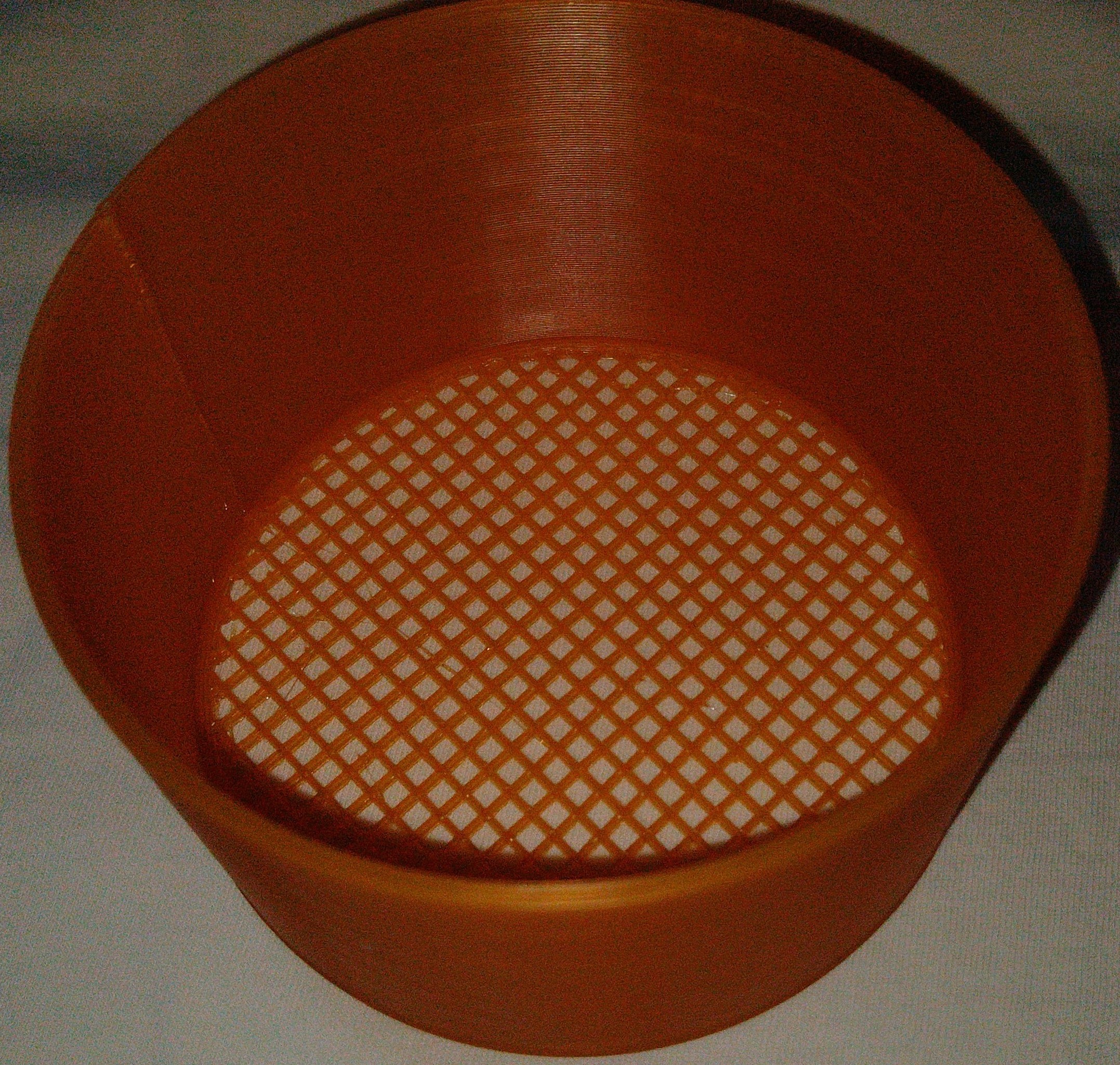 Simple Cylindrical Sieve by Bernd | Download free STL model ...