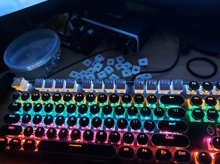 Function Key Keycaps (F1-F12) by emily lee | Download free STL model ...