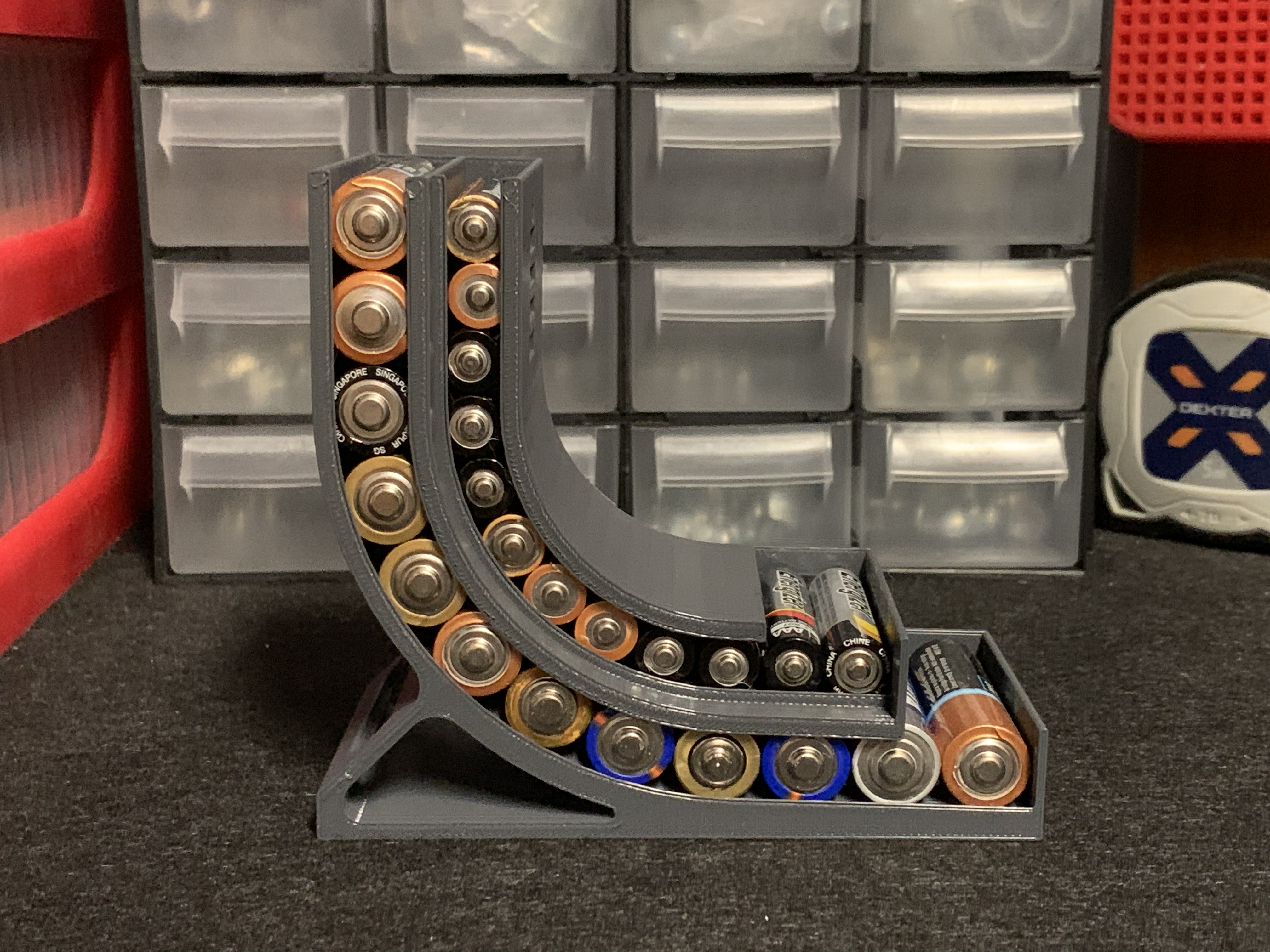 Multi battery dispenser by Dema_Design | Download free STL model ...