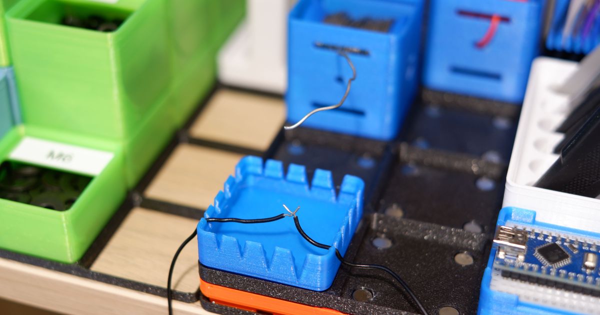 Gridfinity cable soldering jig par FruitieX | Téléchargez gratuitement ...