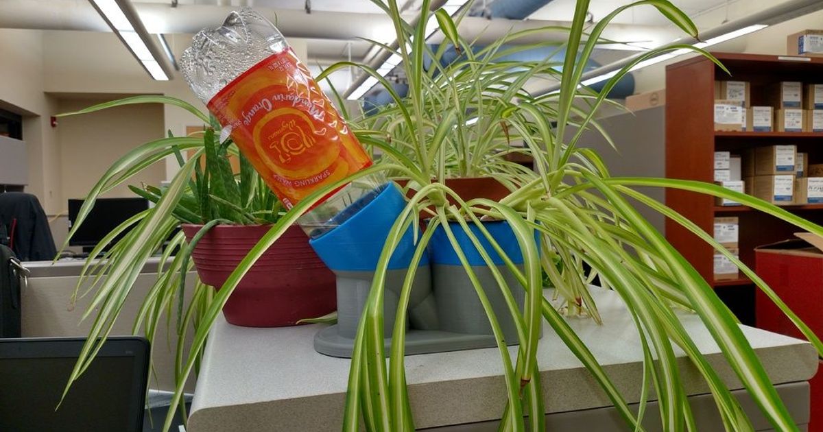 One Liter Bottle Hydroponic Pot by npanth | Download free STL model ...