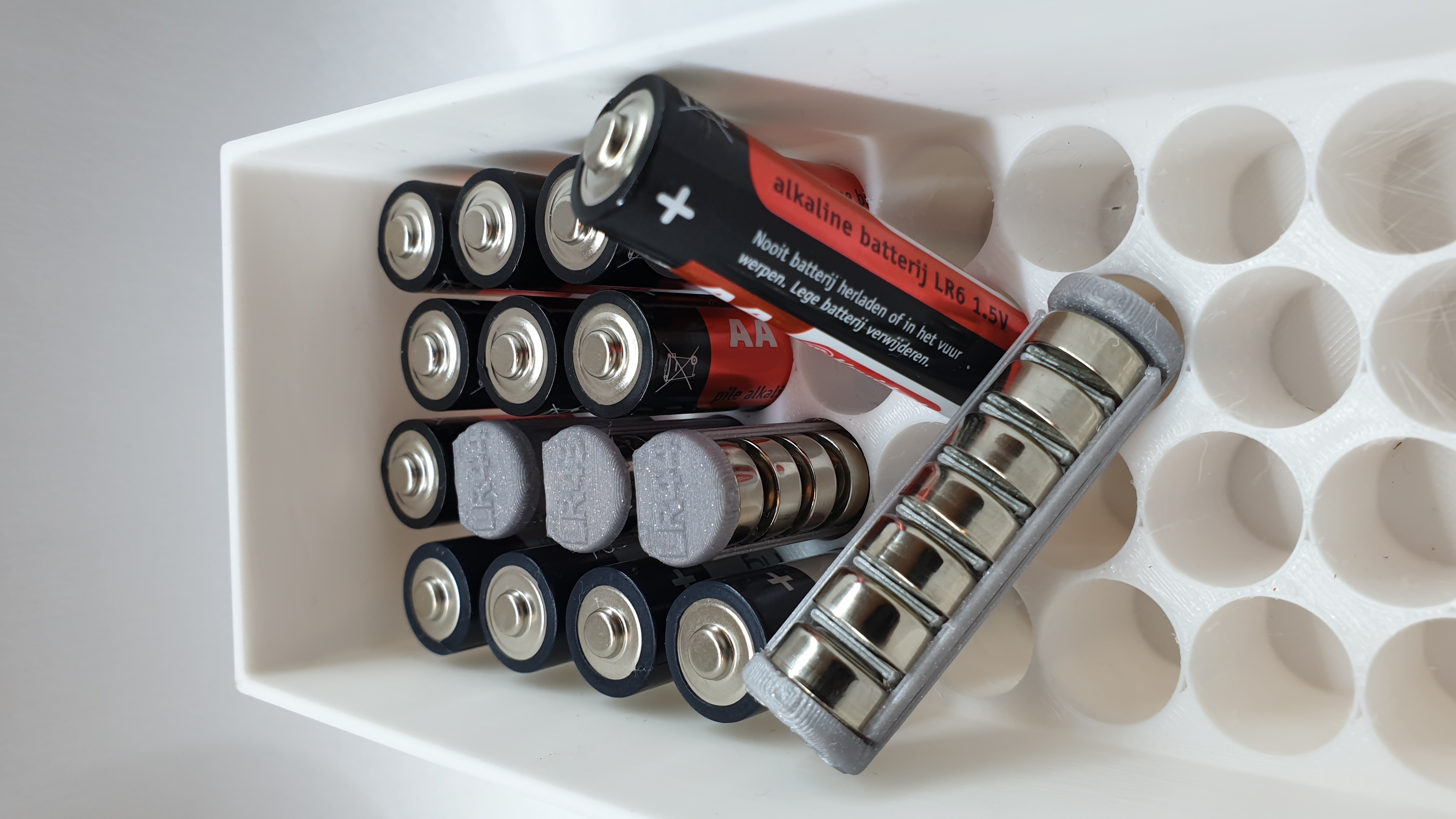 Button cells in disguise by The Pilcrow | Download free STL model ...