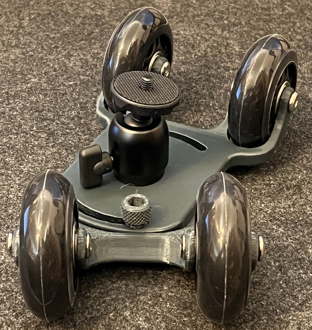 Smooth & Low Camera Dolly by aeberbach | Download free STL model ...