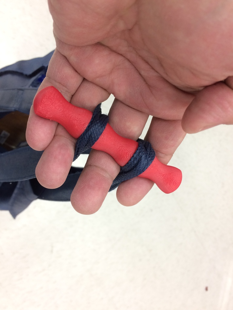 Simple shopping bag carrier for finger strain relief by Julius3E8 ...