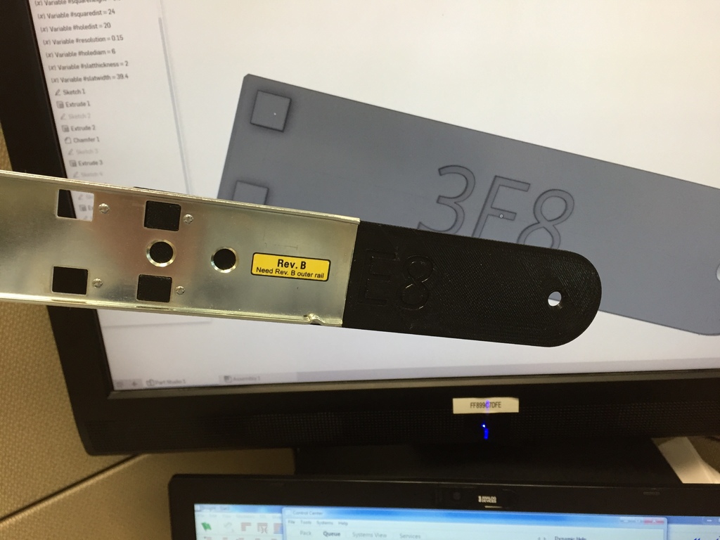 Hanging monitor 15cm extender kit by Julius3E8 | Download free STL ...