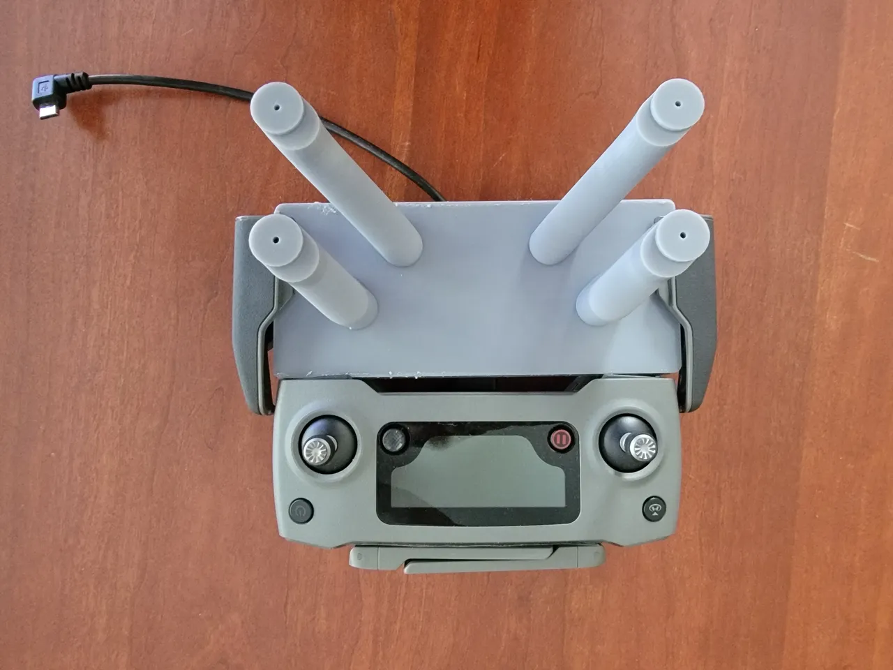 DJI Mavik 2 to Tripltek tablet adapter by 3D Guy | Download free STL ...
