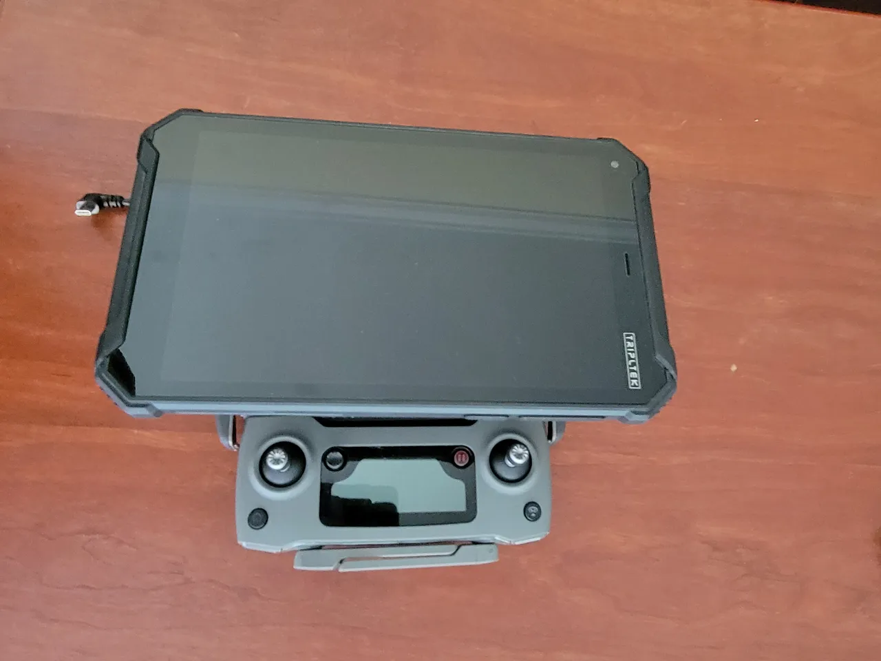 DJI Mavik 2 to Tripltek tablet adapter by 3D Guy | Download free STL ...