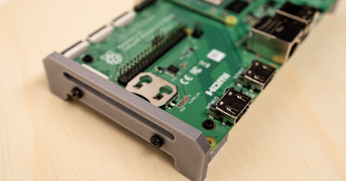 CM4 IO Board Stand by Andre Costa (makerbymistake) | Download free STL ...