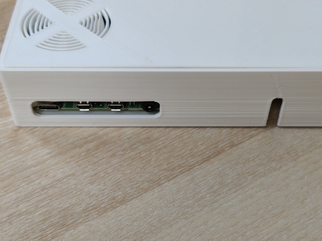 Raspberry Pi media center case by ayanev | Download free STL model ...
