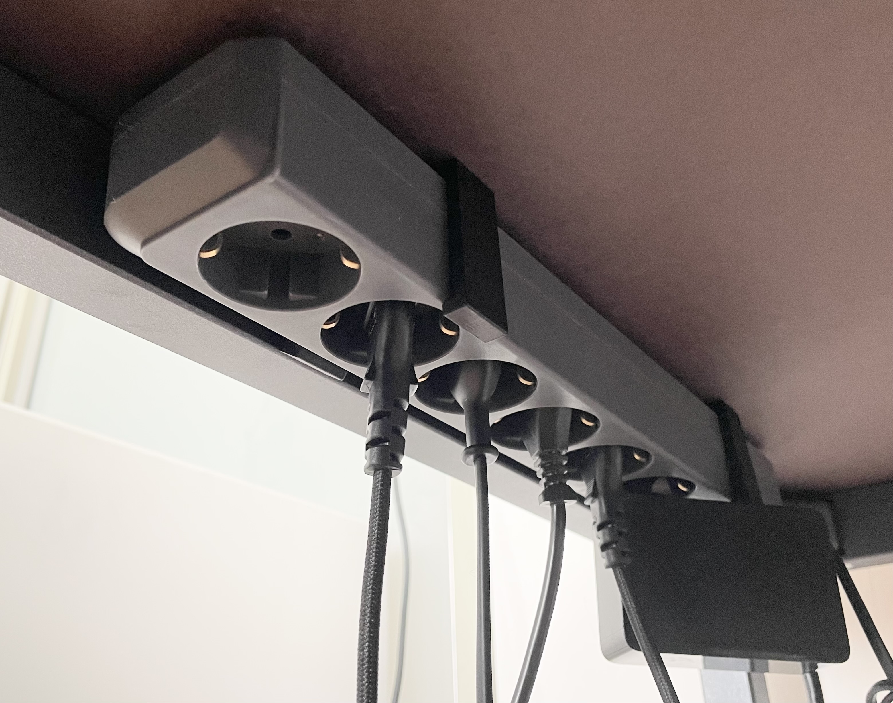 Cable Brackets for Brennenstuhl EcoLine Extension by Scientific ...