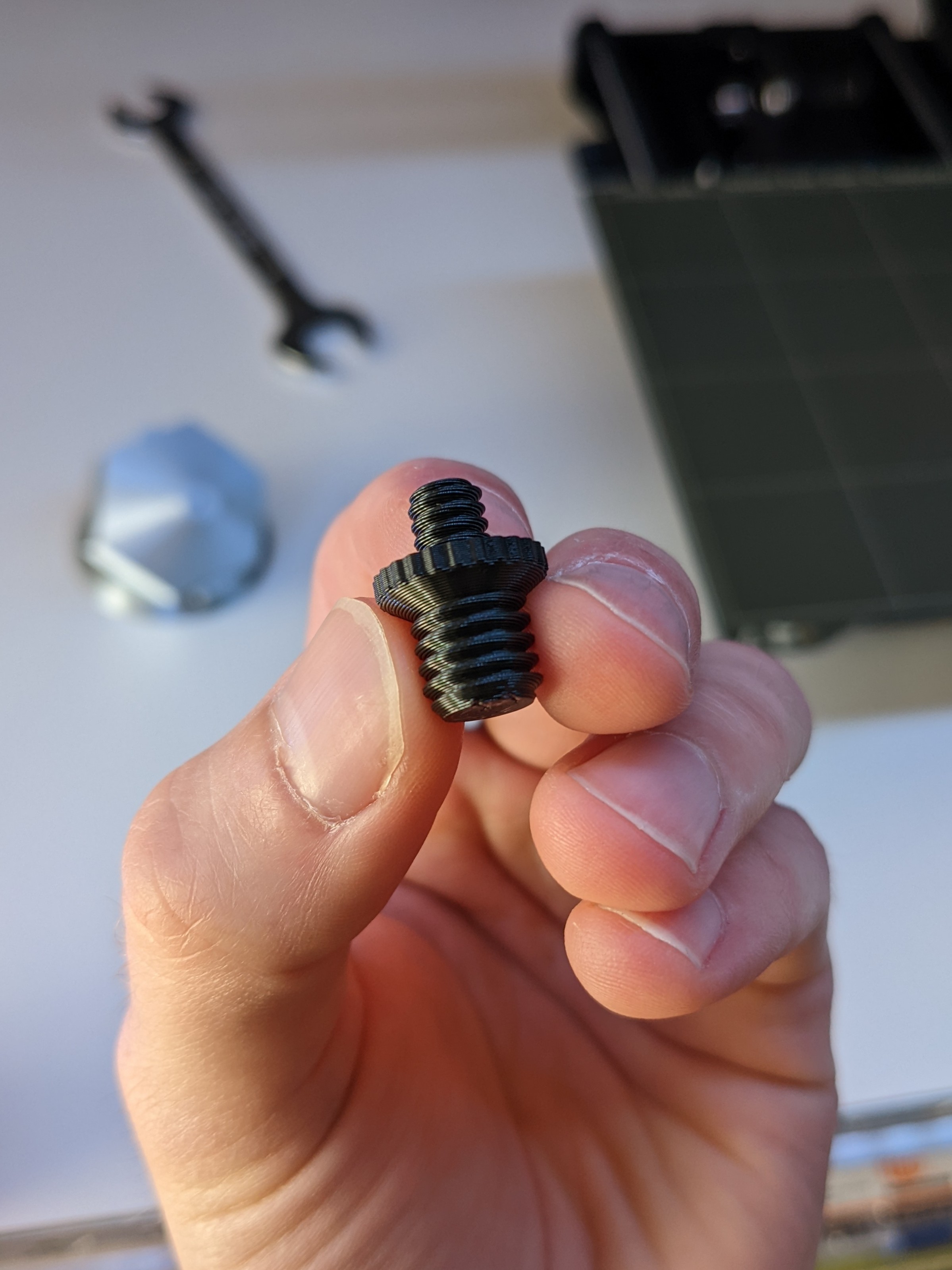 Camera thread to microphone thread adapter by peroteq | Download free ...