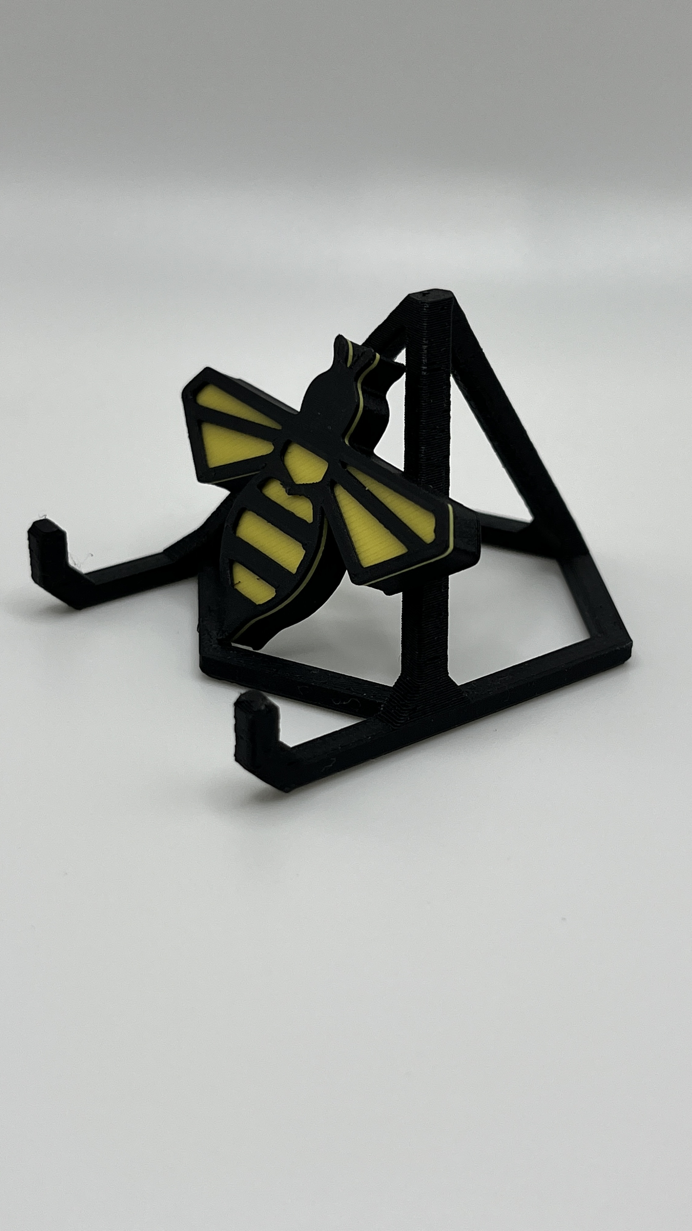 Geometric Bee Magnet by Cobalt3D | Download free STL model | Printables.com