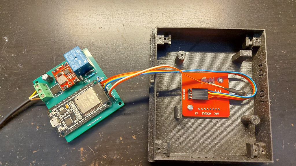 NFC door lock control system for Videx 4000 series by Milos V ...