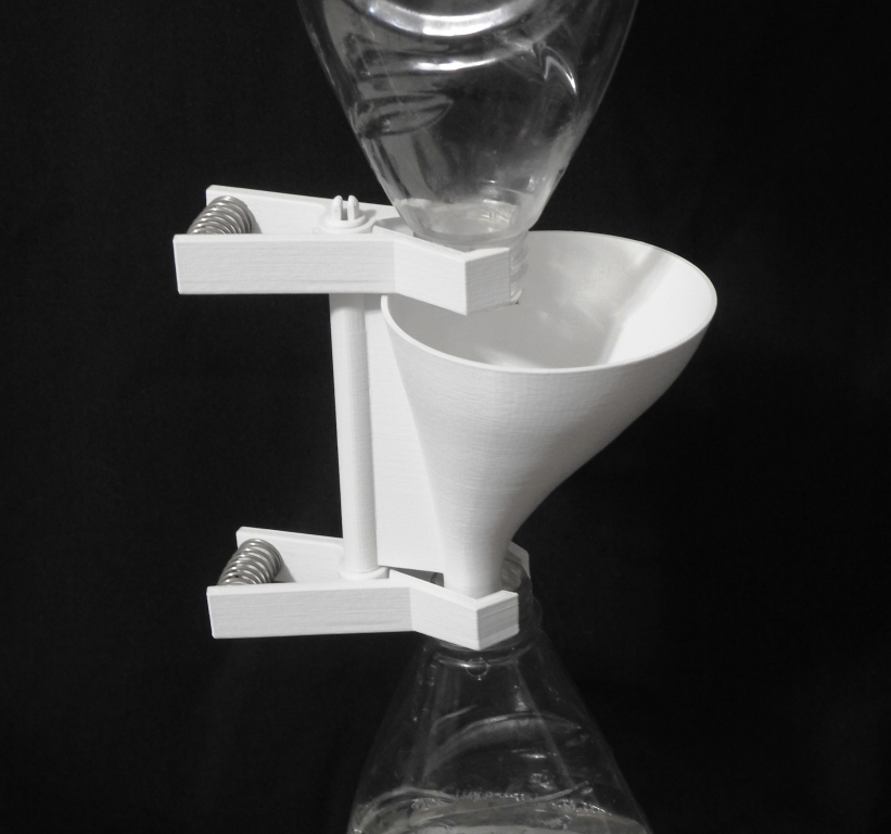 Bottle-to-Bottle Funnel von SteveS42 | Kostenloses STL-Modell ...