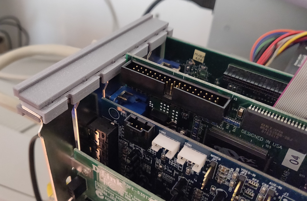 Poor Man's PC Peripheral Card Interlock (PCI/AGP/ISA card holder) by ...