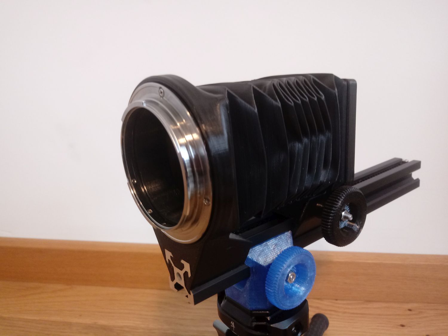MACRO photography accessories - focusing rail and bellows using 2020 v ...