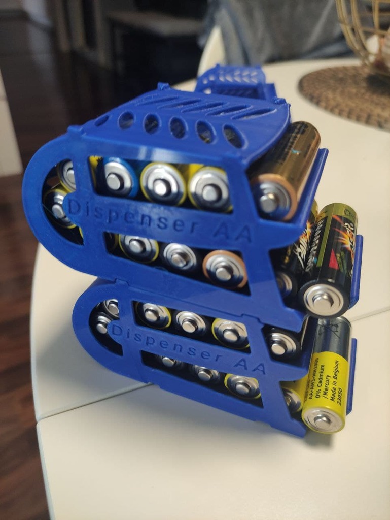 Battery Dispenser rotary stackable by Ljhtom (Javier Hernando ...