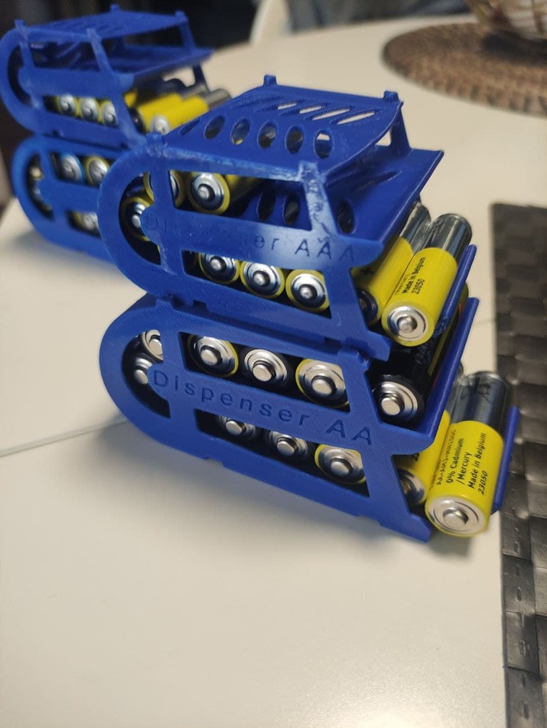 Battery Dispenser rotary stackable by Ljhtom (Javier Hernando ...