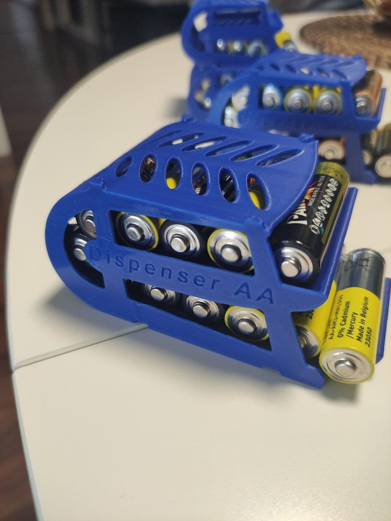 Battery Dispenser rotary stackable by Ljhtom (Javier Hernando ...