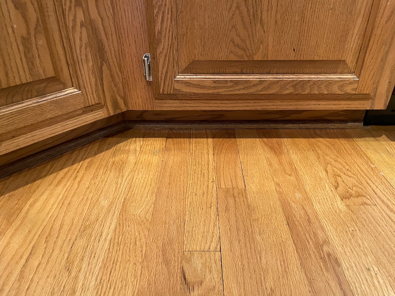 Roomba under cabinet bumper by Scott | Download free STL model ...