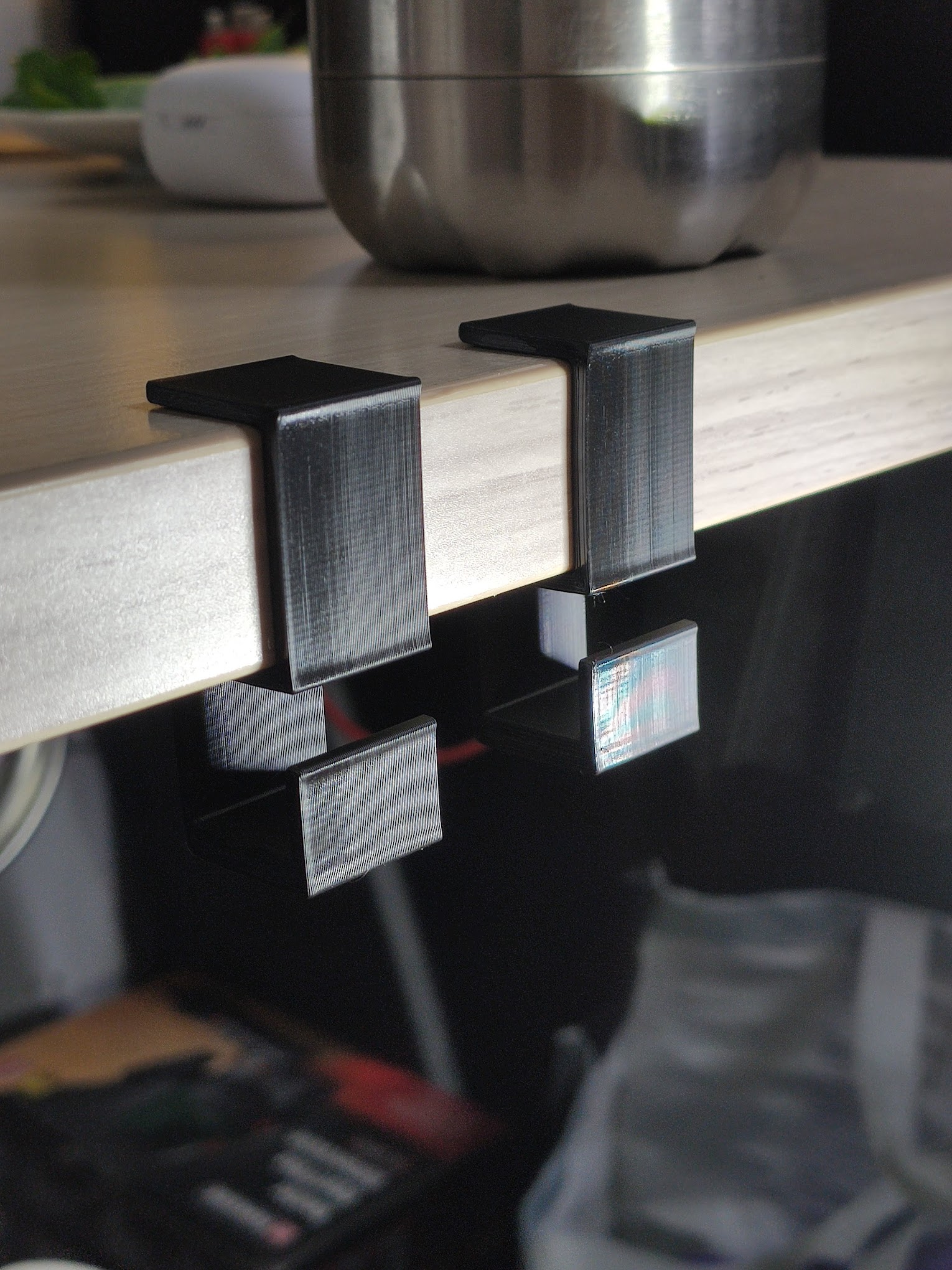 Desk cable hook 25mm (remix) by LK74 | Download free STL model ...