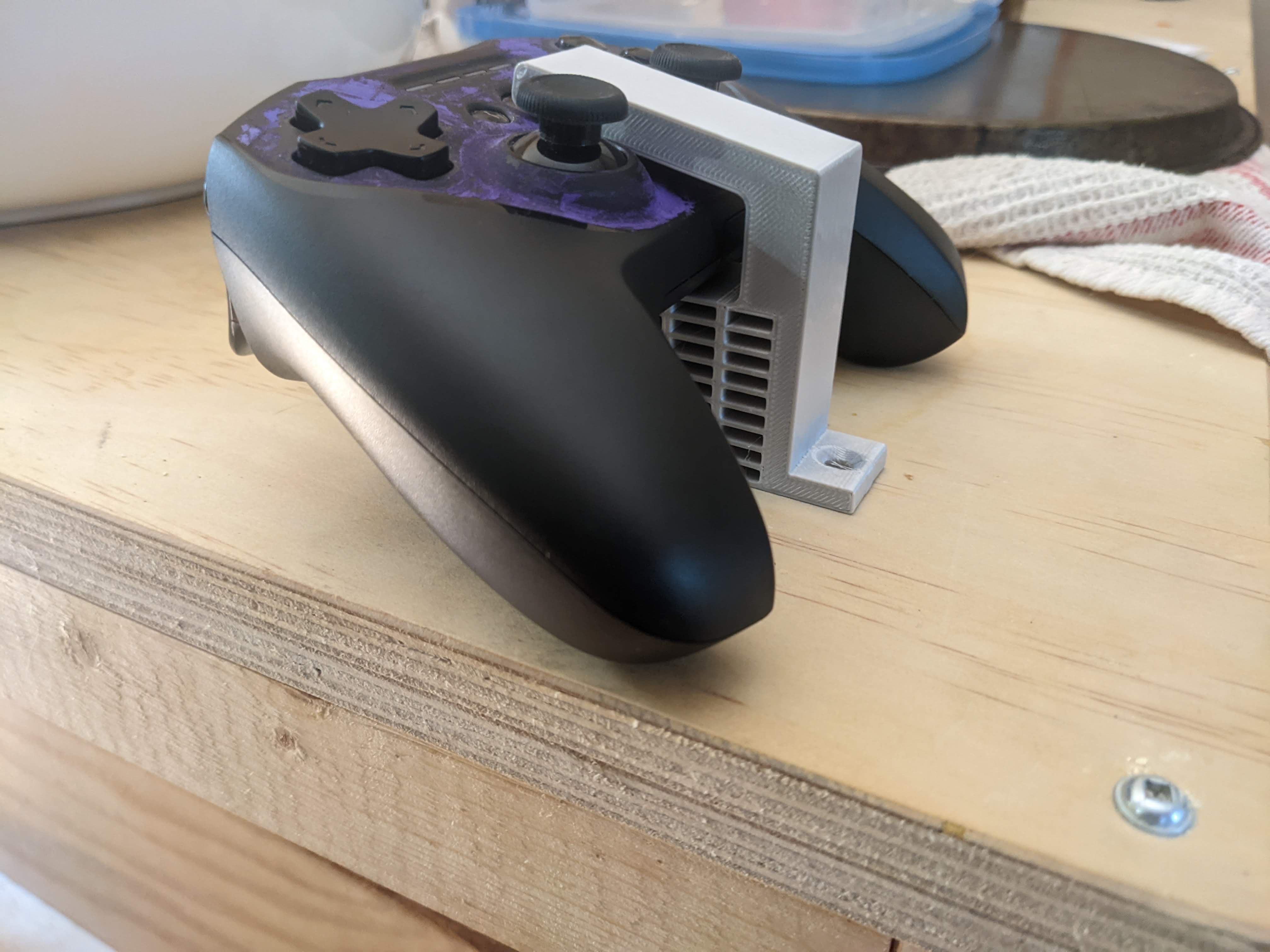 Steelseries Stratus Duo Wall Mount by Phaeton Industries | Download ...