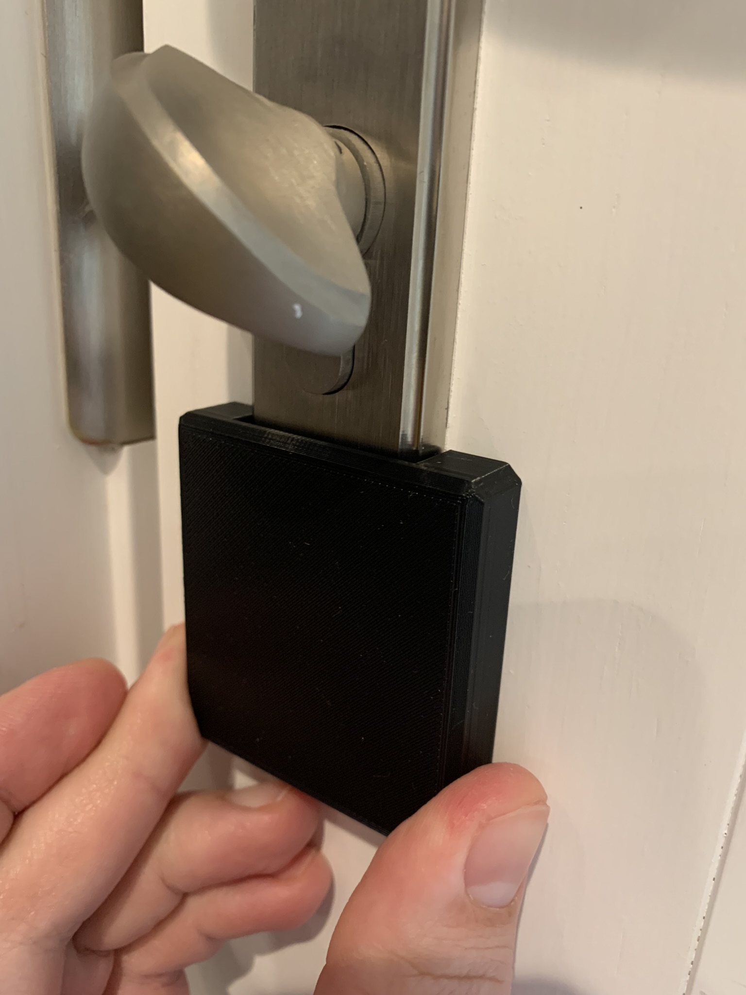 Smart lock "foot" for Hoppe multipoint latch + Switchbot smartlock by ...