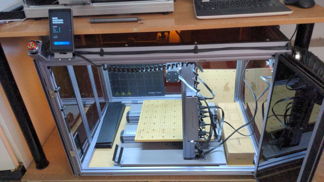 Snapmaker 2.0 enclosure screen holder 3030 angled bracket by Pastitas ...