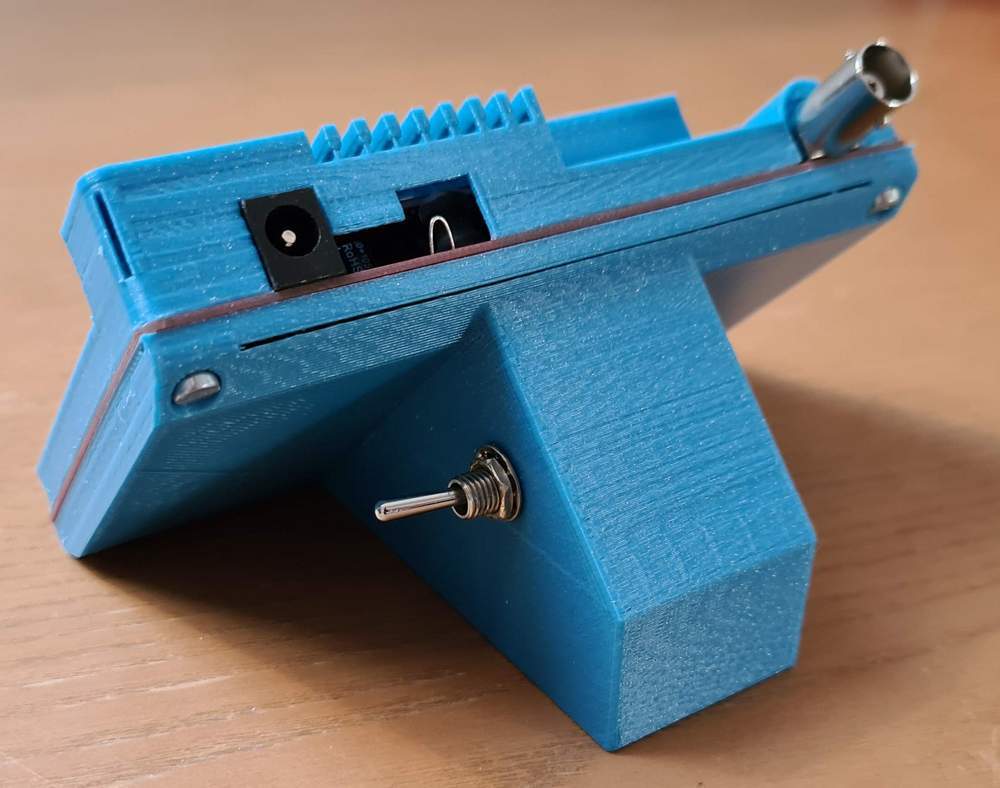 Case stand for DSO138 Oscilloscope with 9V battery by MegaCadler ...