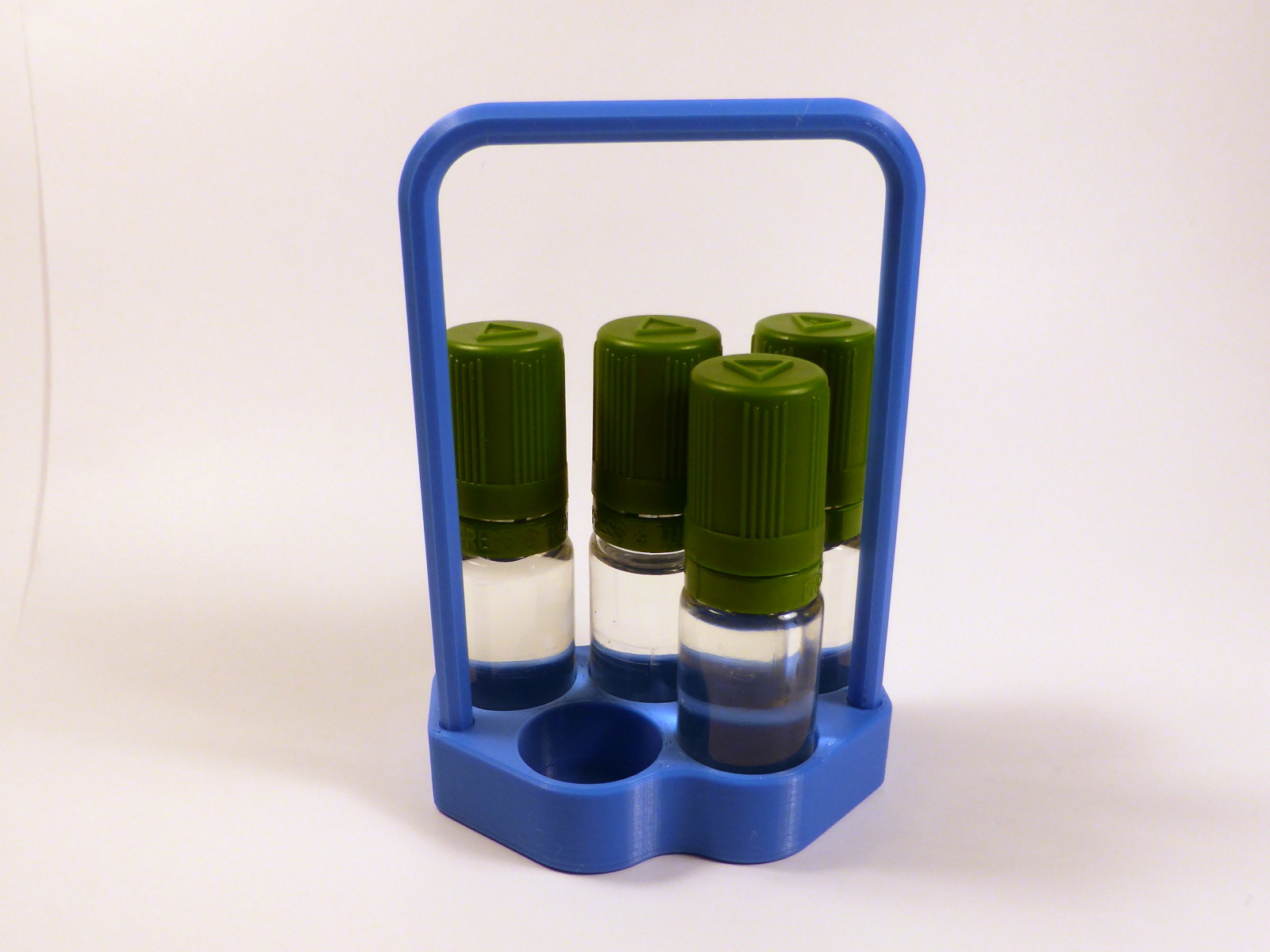 Small Bottle Rack with Handle by Area51 | Download free STL model ...