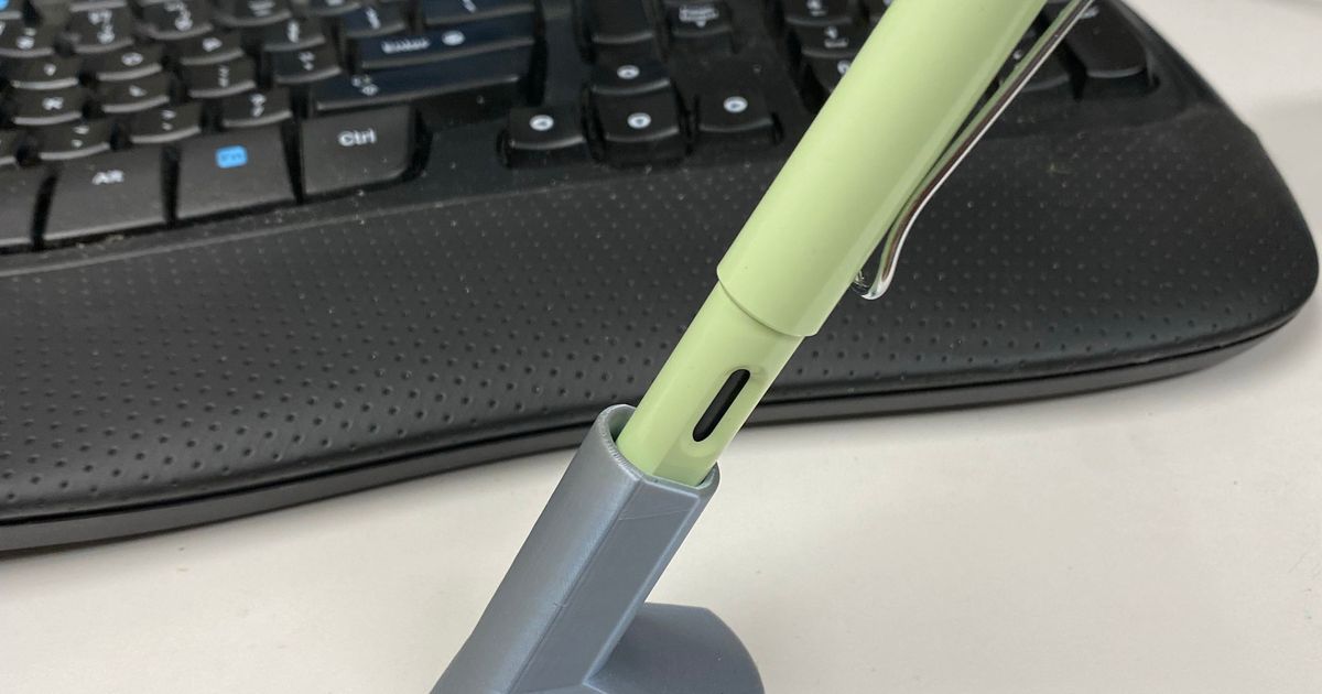 Lamy Safari Pen Stand by Ed V | Download free STL model | Printables.com