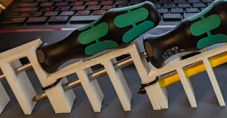 Interlocking Screwdriver Drawer Storage Ramps by ari.mandjelikian ...