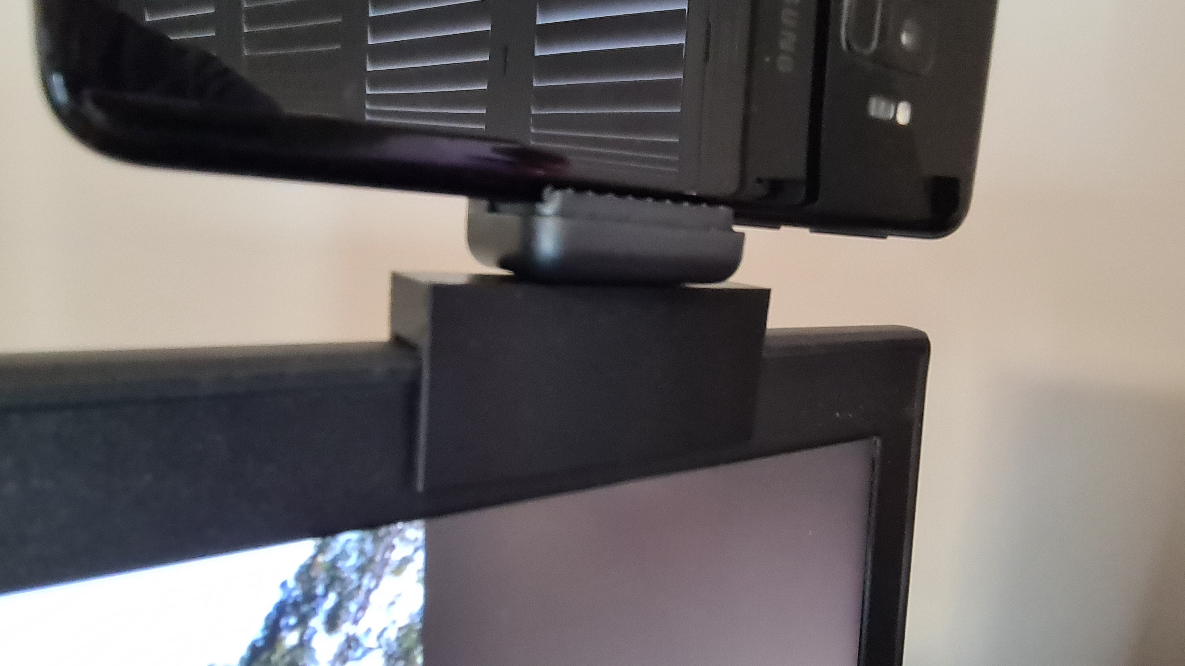 Camera clamp mount with 1/4 inch screw by Chris-DCW | Download free STL ...