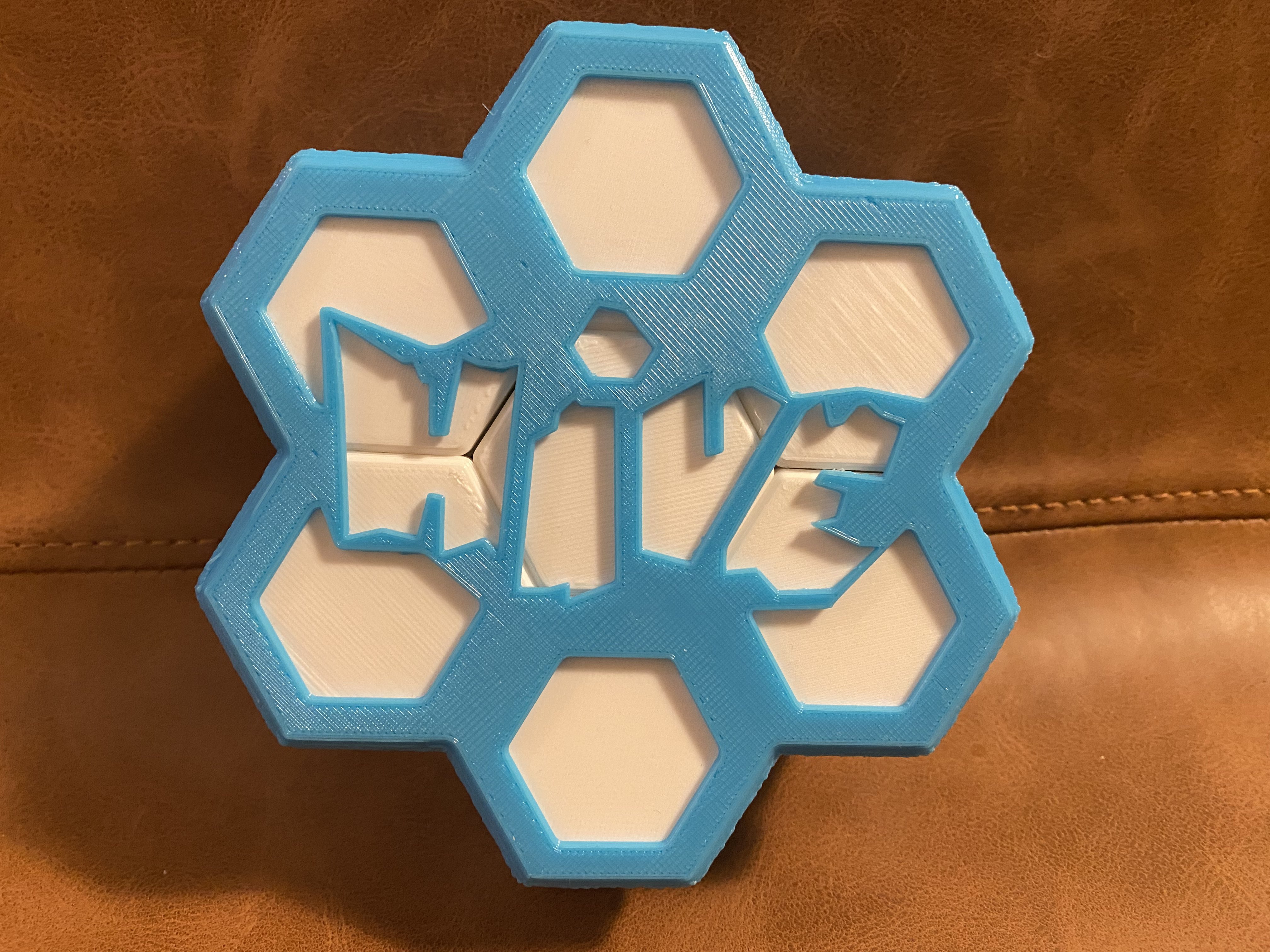Hive Box (Honeycomb Version) by Frisky | Download free STL model ...