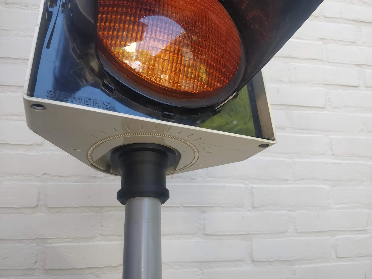 Traffic light pole adapter by Mats | Download free STL model ...