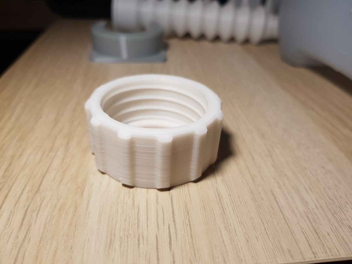 Flexible funnel for a 5l canister by dziobu | Download free STL model ...