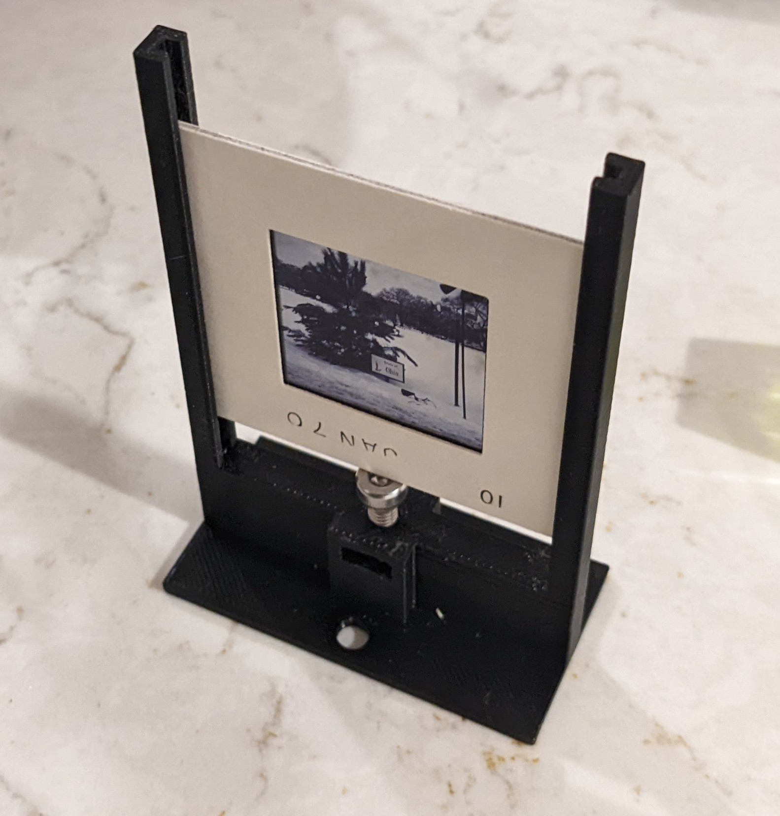 Slide Holder by M | Download free STL model | Printables.com