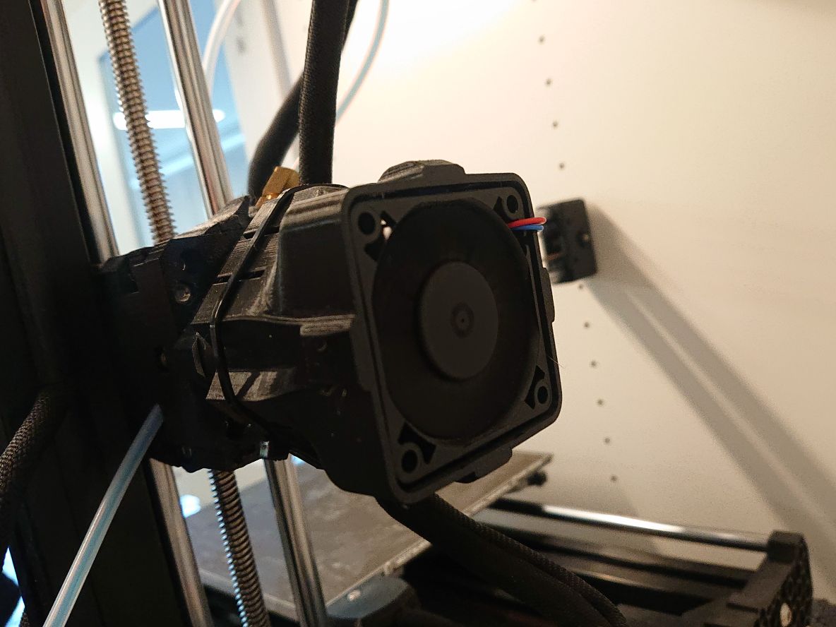 Prusa MINI+ Extruder motor Cooler/Fan adapter by Ferdinand | Download ...