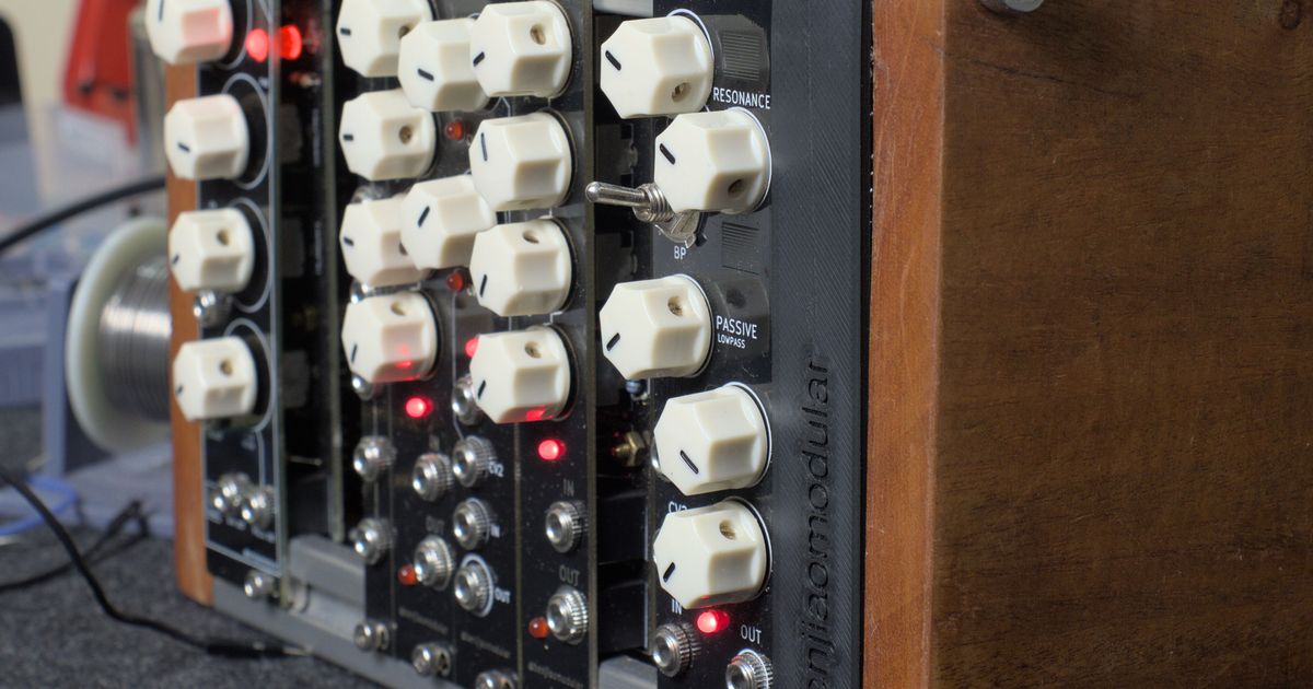 Labelled 4HP Eurorack Panel by benjiao | Download free STL model ...