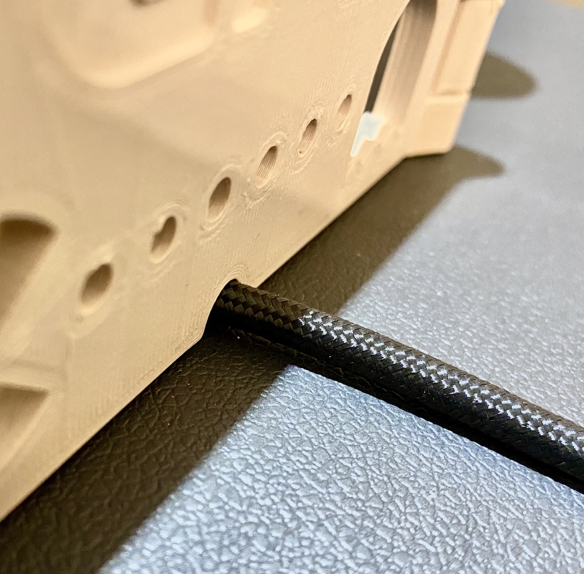 GPD XP & XP Plus Folding Stand / Dock (Print in place) by RiverCharlie ...