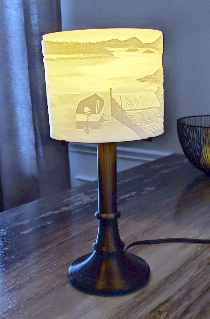 Simple Lithophane Lamp by Wyliebutler | Download free STL model ...
