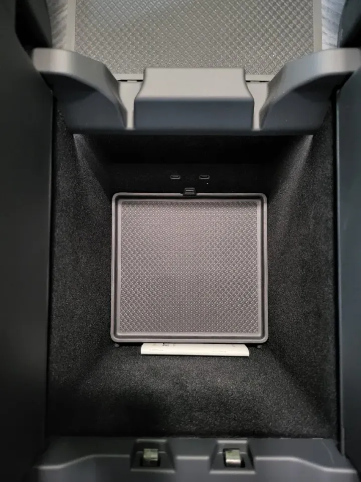 Center Console Shelf for Rivian by LanceCRXsi | Download free STL model ...