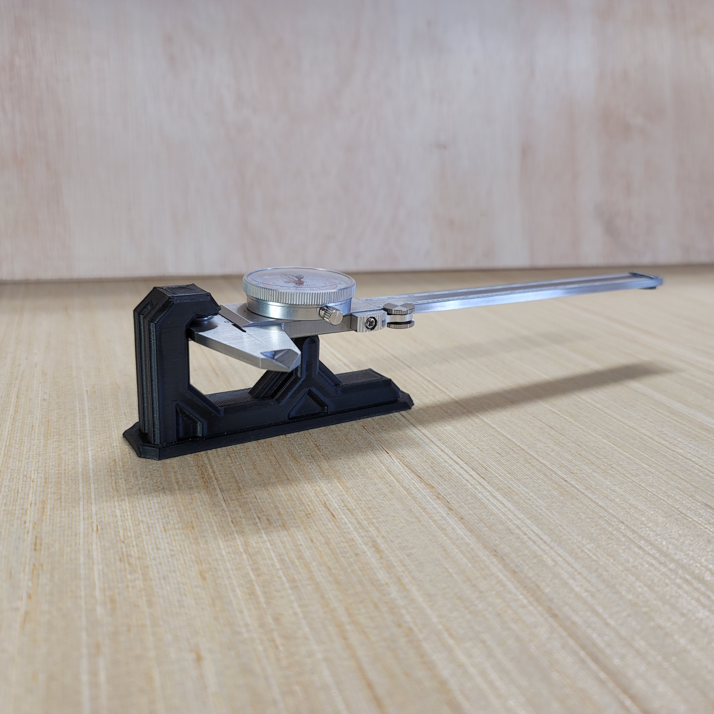 Caliper Display Stands por Nick | Descargar modelo STL gratuito ...