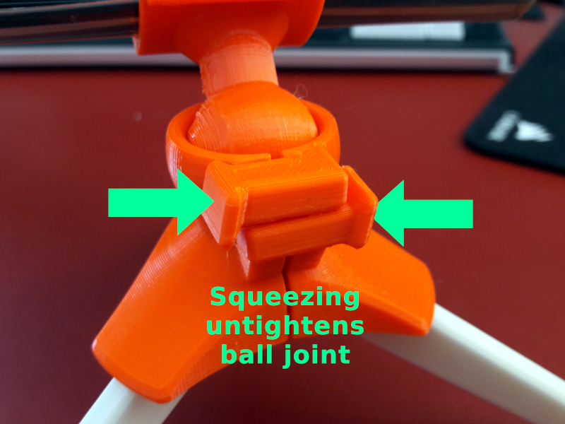 Phone tripod with squeeze mechanism by Muldjord | Download free STL ...