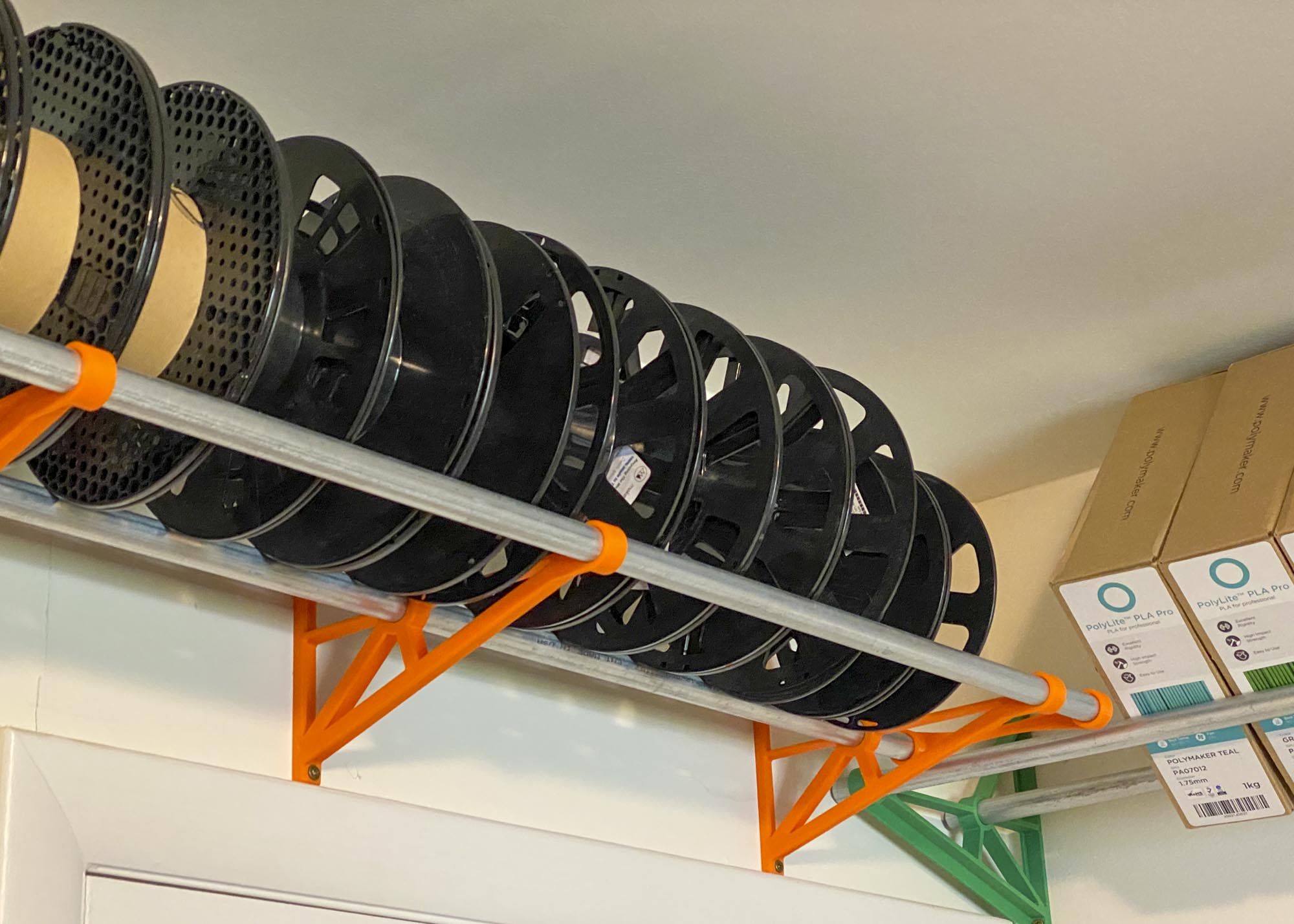 Filament Shelf Wall Bracket (EMT) by Matt | Download free STL model ...