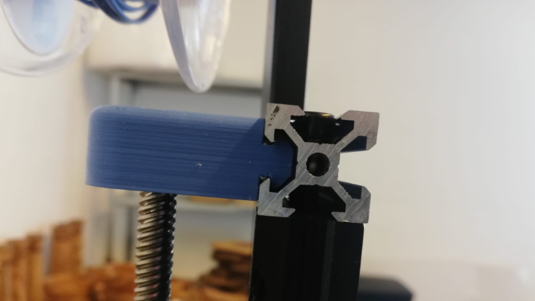 Z axis rod guide top for Voxelab Aquila printer by J P | Download free ...