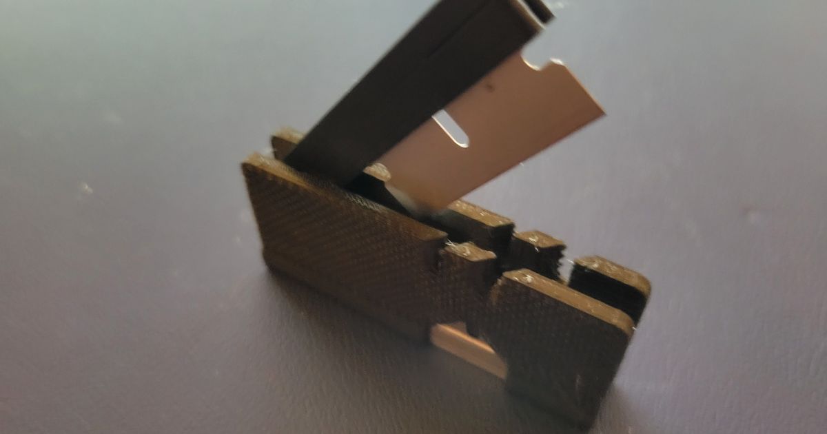 Folding Razor Blade Cutter with 45 or 68 Degree Notch for Filament by ...