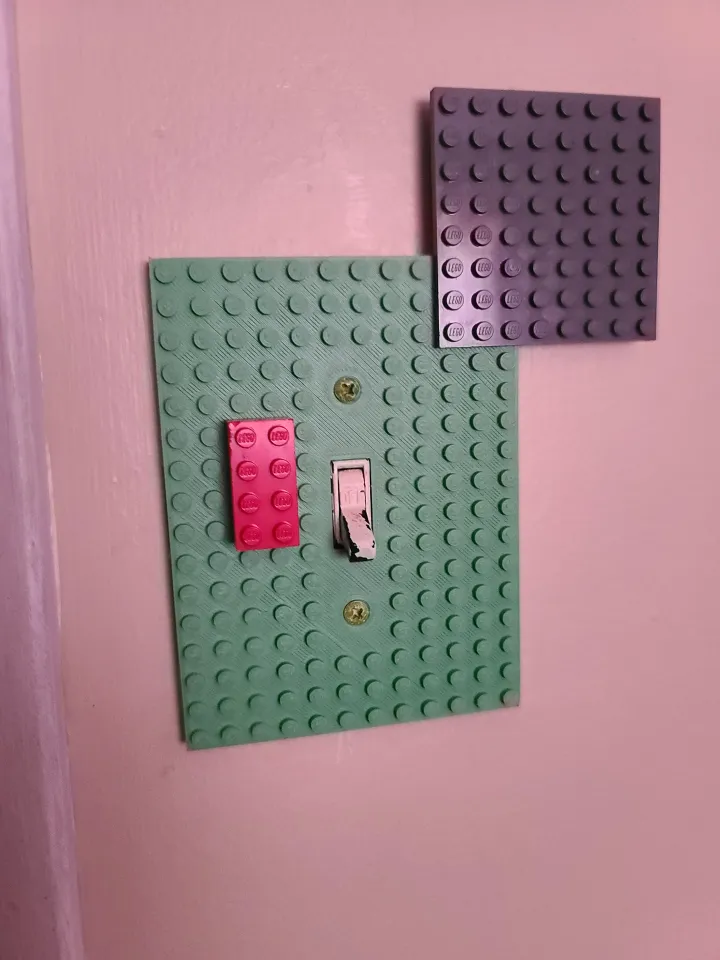 Applique murale LEGO by numerik1871 | Download free STL model ...