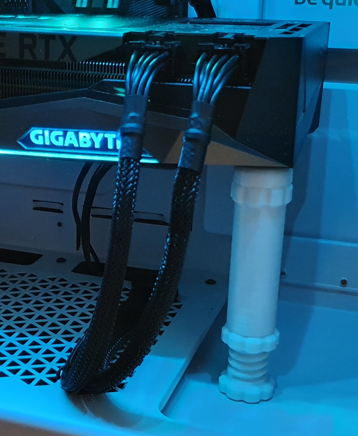 GPU graphics card anti-sag support by Chewbugga | Download free STL ...